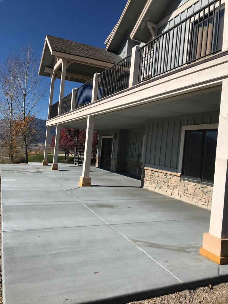 Custom Decks from Blackrock Decks | Deck Builder In Utah